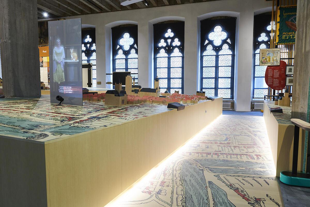 Nieuw Yper Museum in de Lakenhallen - Museum met een lach | OKV